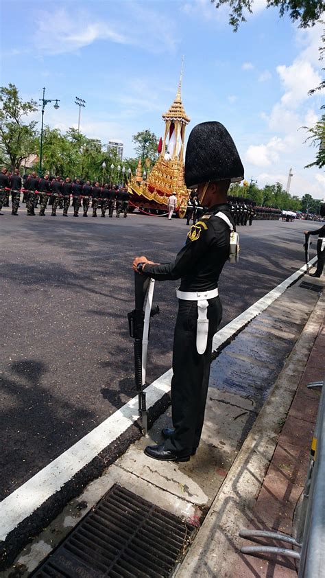 การฝึกซ้อมริ้วขบวนพระราชอิสริยยศ ในงานพระราชพิธีถวายพระเพลิงพระบรมศพ