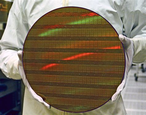 Intel Confirms 10nm Process Delay Until 2017