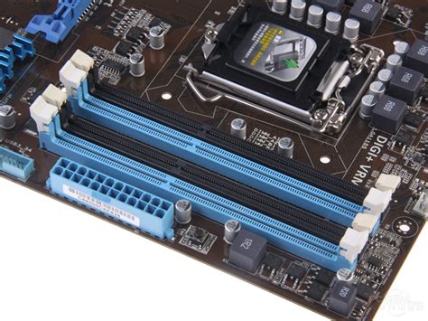 图华硕P8B75 V图片 ASUS P8B75 V 图片 标准外观图 第7页 太平洋产品报价