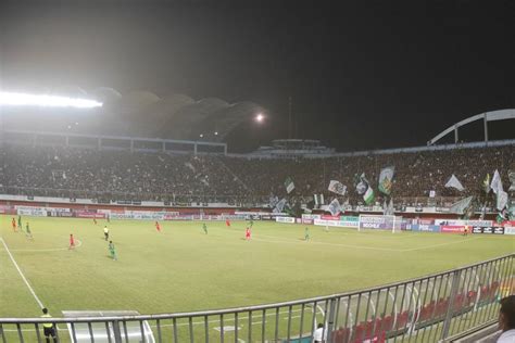 Foto Pss Sleman Vs Borneo Fc Dua Gol Pato Bawa Pesut Etam Unggul