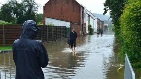 Cómo Limpiar La Casa A Fondo Tras Una Inundación