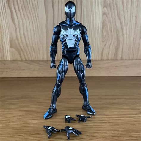 Marvel Legends Symbiote Spider Man Vhs Animated Complete Genuine