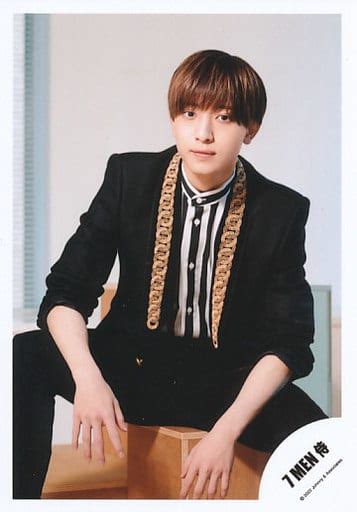 駿河屋 7 MEN 侍 中村嶺亜 膝上 7 MEN 侍 ISLAND TV プロフィール写真撮影オフショット 第1弾 公式生写真男性生写真
