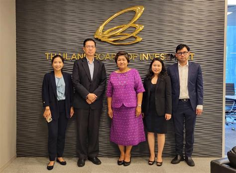 เยี่ยมสำนักงานเศรษฐกิจการลงทุน สถานกงสุลใหญ่ ณ นครนิวยอร์ก