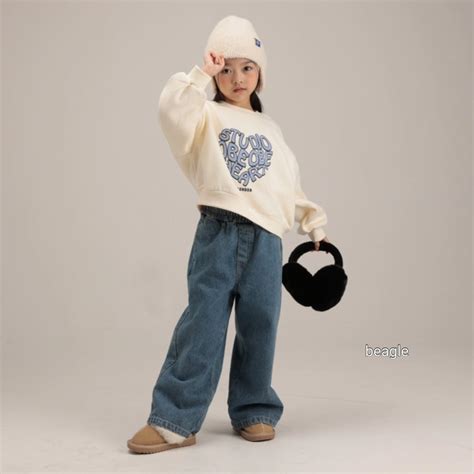 안녕하세요 비글 f w 겨울신상 업데이트 되었어요 S M L XL JS JM JL JXL까지 단 나옵니다 가성비와 키즈부터 주니어 모두 어우러질수있는 옷에