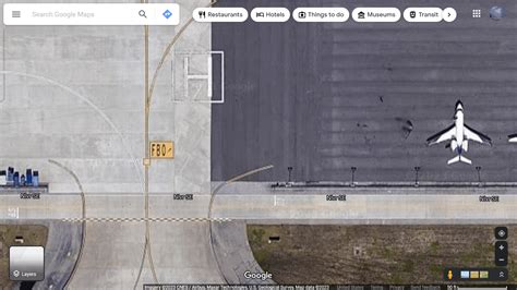 Nonstandard Taxiway Boundary Markings Katl Rflying