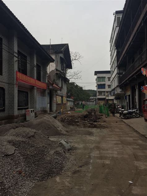 2025偏岩古镇游玩攻略 是很老的古镇 但是现在街道 去哪儿攻略