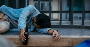 숙취 때문에 지끈거리는 머리…약 먹기 전에 성분부터 따져보라고