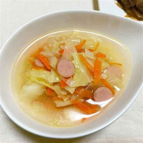 キャベツとにんじんのコンソメスープ♡ レシピ・作り方 By Kuuuma｜楽天レシピ レシピ レシピ スープ レシピ キャベツ 消費