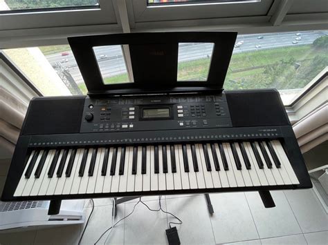 Yamaha PSR E343 Portable Keyboard Hobbies Toys Music Media