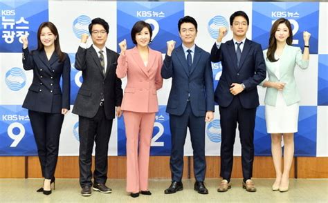 지상파 최초 여성 메인앵커 발탁한 Kbs…이소정 변화 위한 몸부림 종합