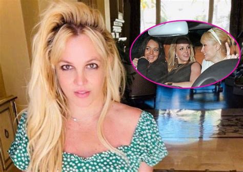 Britney Contó Que Su Mamá Le Pegó Por Salir Con Paris Y Lilo Farandulista
