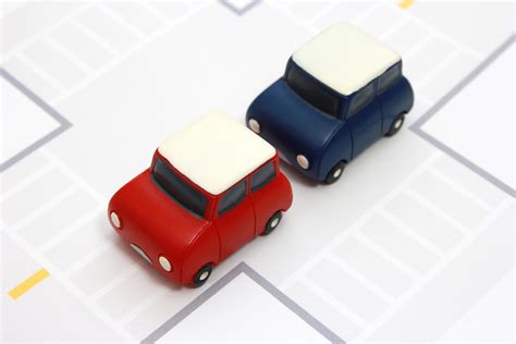 【要注意】タクシー運転手も他人事ではない！煽りあおり運転のリスクと事故防止策とは？ タクシーメディア By転職道com
