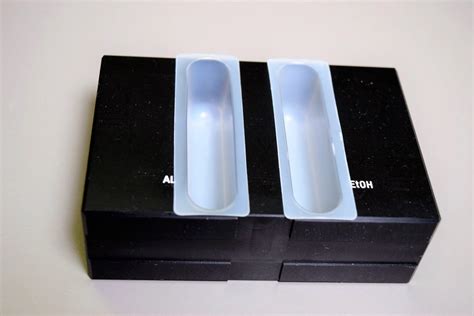 Used Qiagen Reagent Trough Holder For Biorobot 8000 Workstation W 90