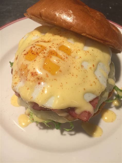 Prochef Eggs Benedict Burger On Brioche Food