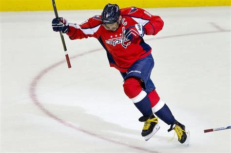 Watch Washington Capitals Alex Ovechkin Scores 500th Nhl Goal