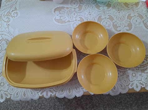 Tupperware Square Container W Three Bowls Furniture And Home Living Kitchenware And Tableware