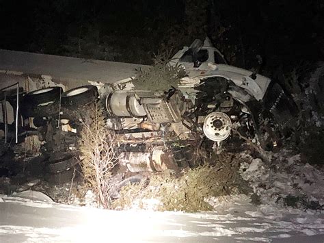 Tractor Trailer Crash On I 95 In Island Falls
