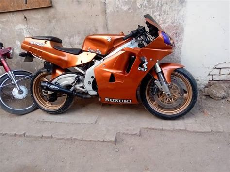 Suzuki Gxr 250 Cc Lahor Nmbar 0301 6549357 Sports And Heavy Bikes