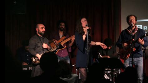 INSOLITO GROOVE live Bravo Caffè Crazy Race The RH Factor Roy