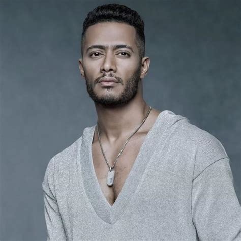 التحقيق مع محمد رمضان بحضور النقباء الثلاثة فور التأكد من الصور