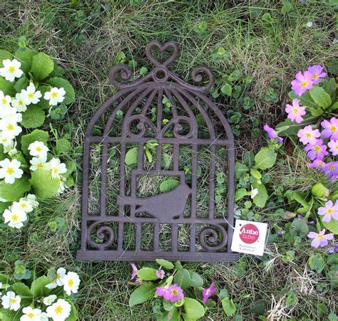 Декоративно пано с птица Аксесоари София Чугунена декорация с мотив кафез с отворена в