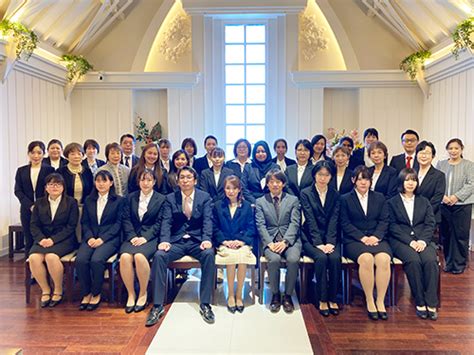 2024年度ママーズグループ入社式を行いました 株式会社羽島企画 トータルケアmamas