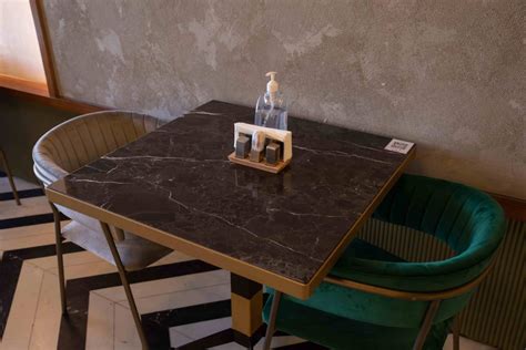 Teds Egypt Restaurant Leta Sandalye ️