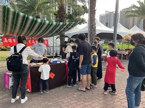 高市府農業局「蓮潭小農市集」 廉政宣導 好吃、好買、又好玩