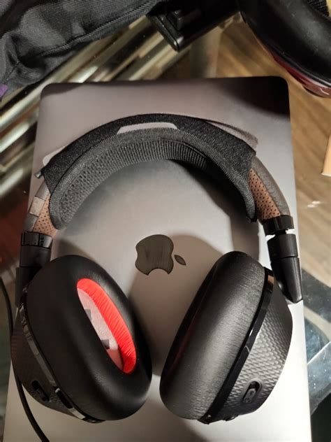 Plantronics Voyager Bluetooth Headphones Audio Headphones Headsets On Carousell