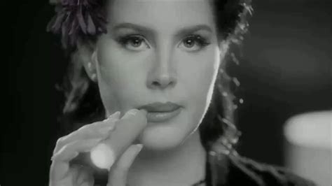 LDR BRASIL on Twitter E FOI DE CHERRY A um mês Lana Del Rey