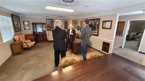 The Hidden History Of Howard Hughes Las Vegas Home Fox31 Kdvr
