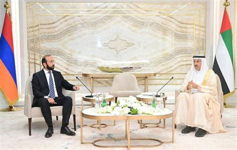رئيس المجلس الوطني بأبوظبي يبحث مع وزير خارجية أرمينيا علاقات التعاون