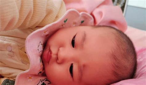 破坏宝宝大脑发育的3个习惯，尤其奶奶带娃，妈妈要多留个心眼