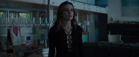 Screen Captures Azd Bif0622 Adoring Zoey Deutch Photo Archive A