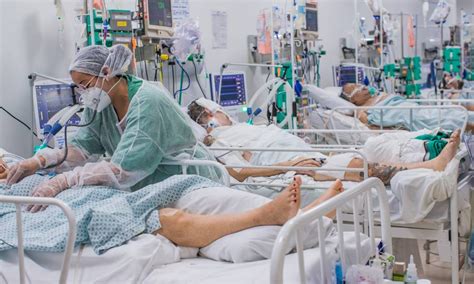 Internação Por Covid 19 Cai Mas Hospitais De Sp Ainda Relatam Falta De