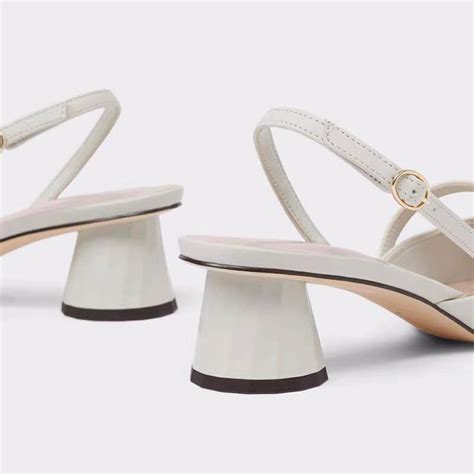 Naryda Collections Added A New Photo Naryda Collections