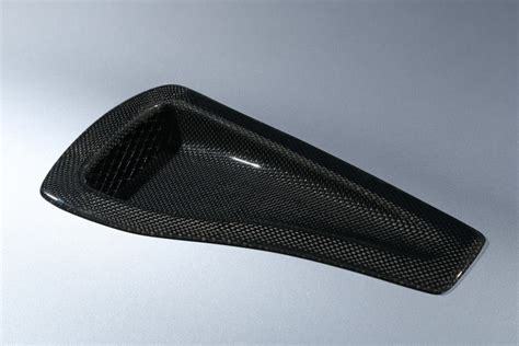 R35 ボンネットダクト純正交換タイプ（左右非対称モデル） Do Luck Web Shop