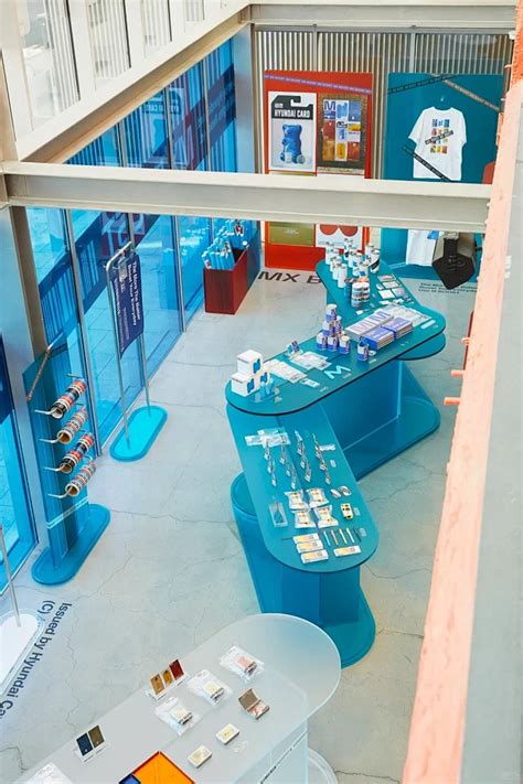 潮牌店策展型潮牌店风格