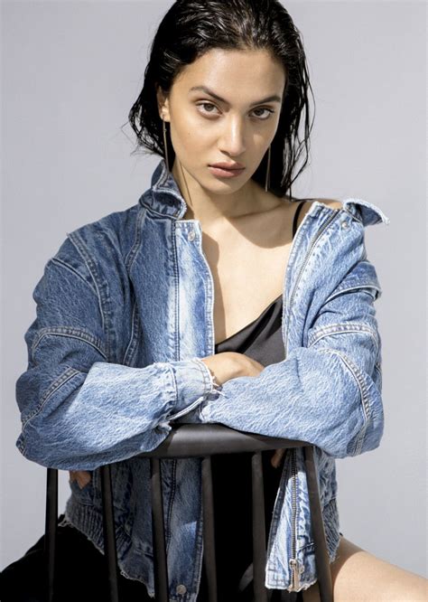 Model Shivani Mmg Models