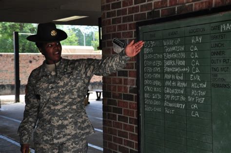 Tours Offer Inside Look At Basic Combat Training Article The United States Army