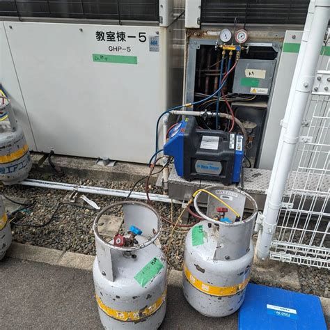 フロンガス回収作業 京都府京都市でエアコン取り付け取り外しなどエアコン工事は空調工事業者の西産