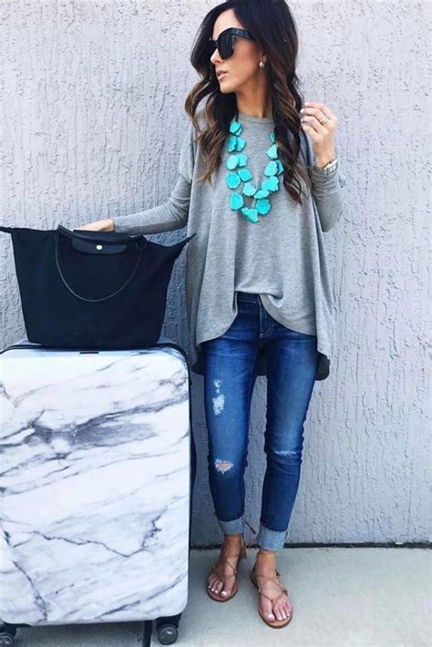 Classic And Casual Airport Outfit Ideas20 Addicfashion