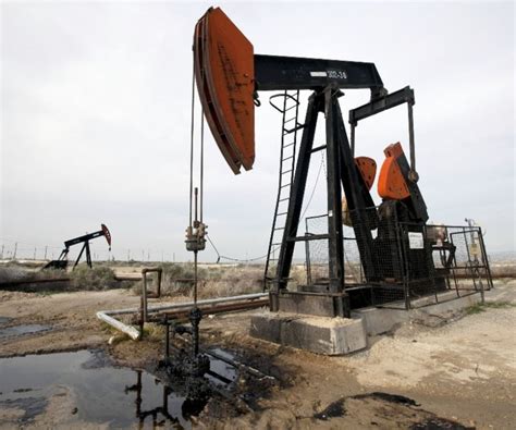 Los Hitos De Los 100 Años Que Cumple La Extracción De Petróleo En Colombia