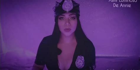 Policía Roleplay Annie Asmr