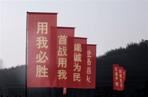 百炼成钢直击内江消防甜城火焰蓝比武现场 训练基地 竞赛场 的战斗