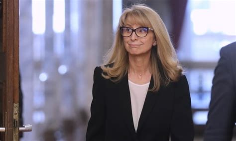 Кожарева подаде сигнал до главния прокурор за оказван натиск