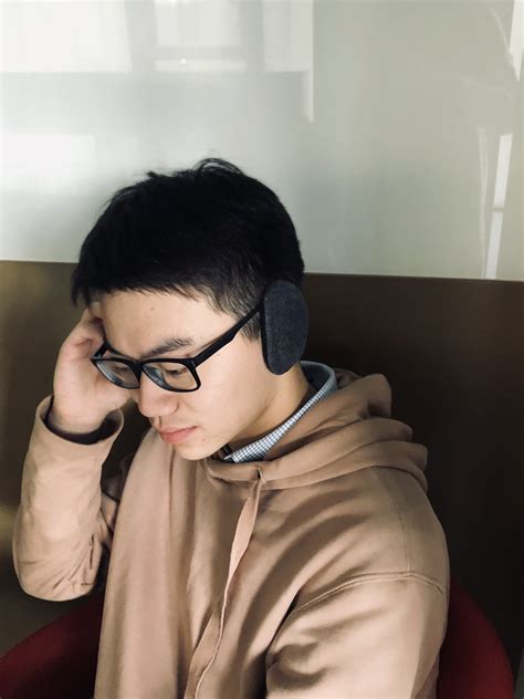 Chengfeng Zhao 赵乘风