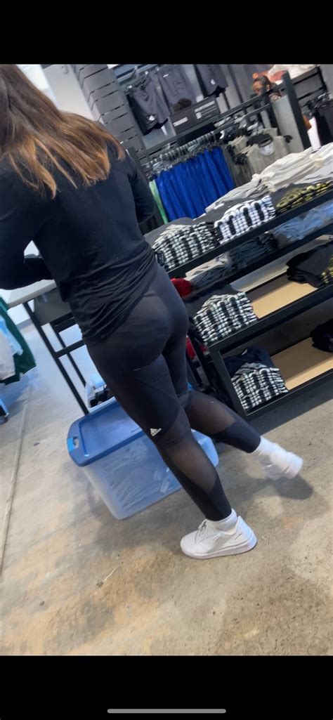 Vpl In Black Leggings Spandex Leggings And Yoga Pants Forum