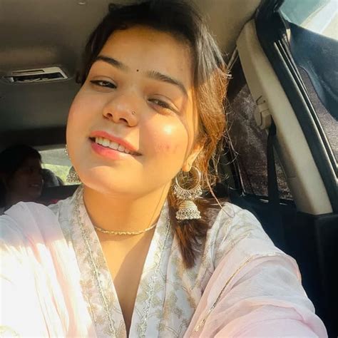 𝐕𝐀𝐑𝐒𝐇𝐀 varsha 10 6 threads say more